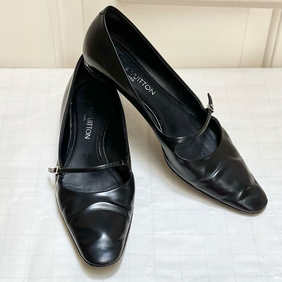 Louis Vuitton | Shoes | Authentic Louis Vuitton Mary Jane Flat Shoes ...